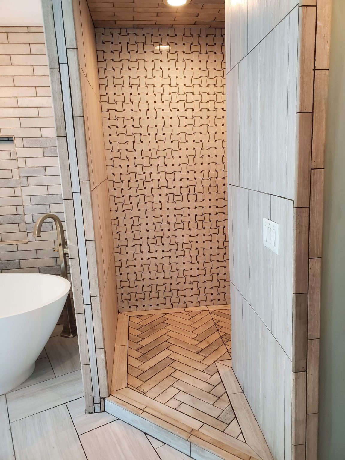 DISCOVER SIGNATURE FLOORING AND SHOWERS - Signature Flooring and Showers